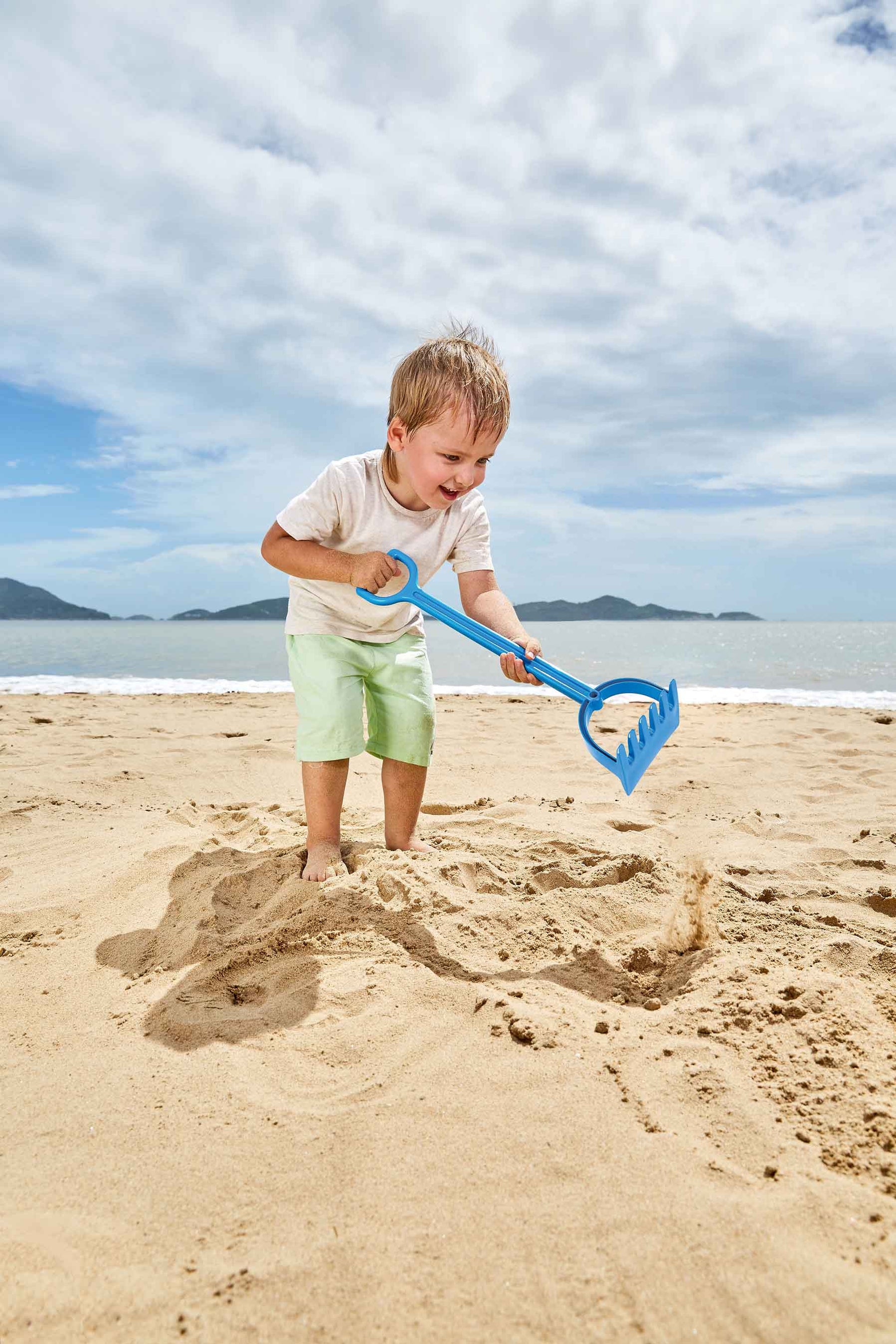 Multi Rake — EducationAll Australia